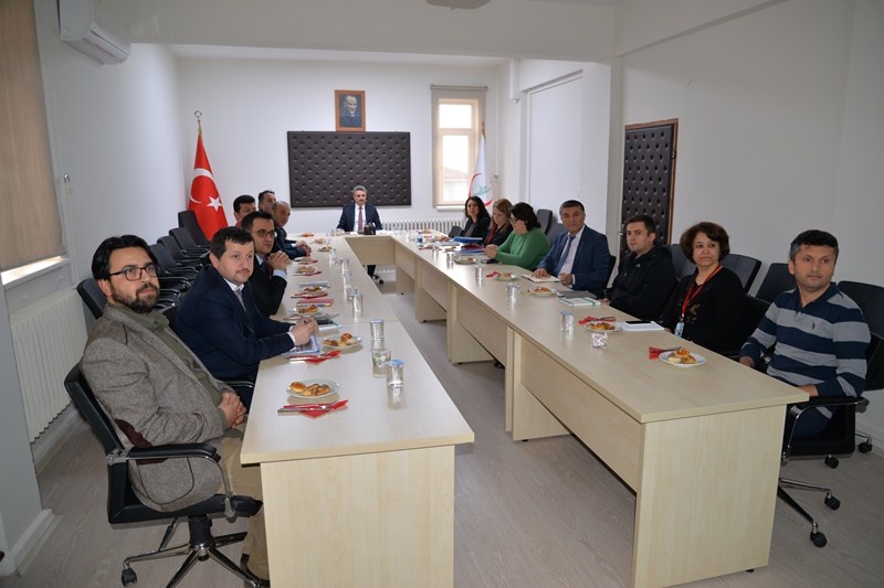 T.C. Bolu Valiliği - VALİ BARUŞ KURUMLARDAN BRİFİNG ALMAYA BAŞLADI